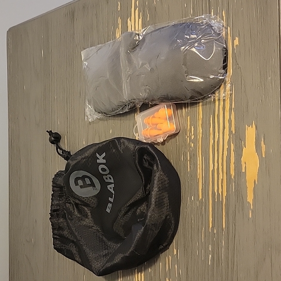 blakbok | Other | Sleep Kit Sleep Mask Abd Ear Plugs | Poshmark